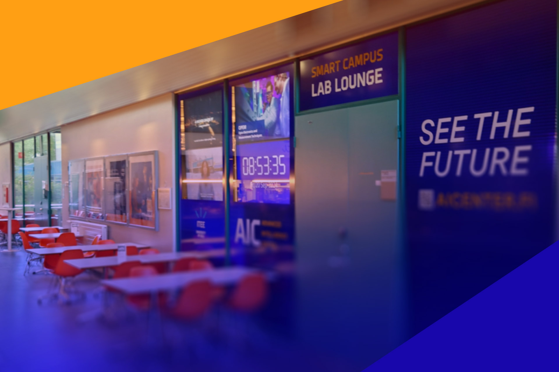 Digital Signage Displays - AIC Smart Campus Lab Lounge